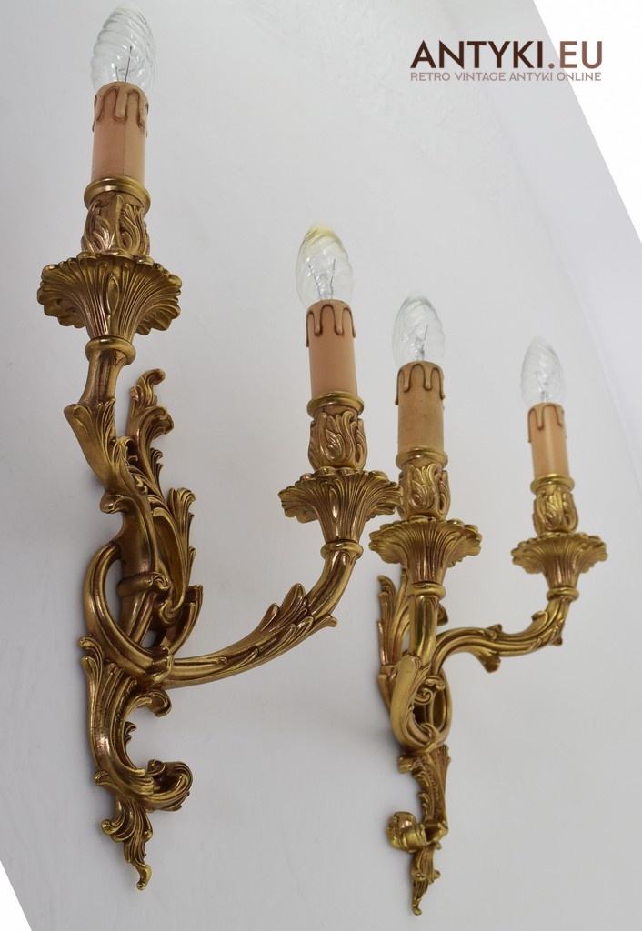 Antyk - złote kinkiety barokowe z brązu. Sygnowane lampy ścienne rococo ...